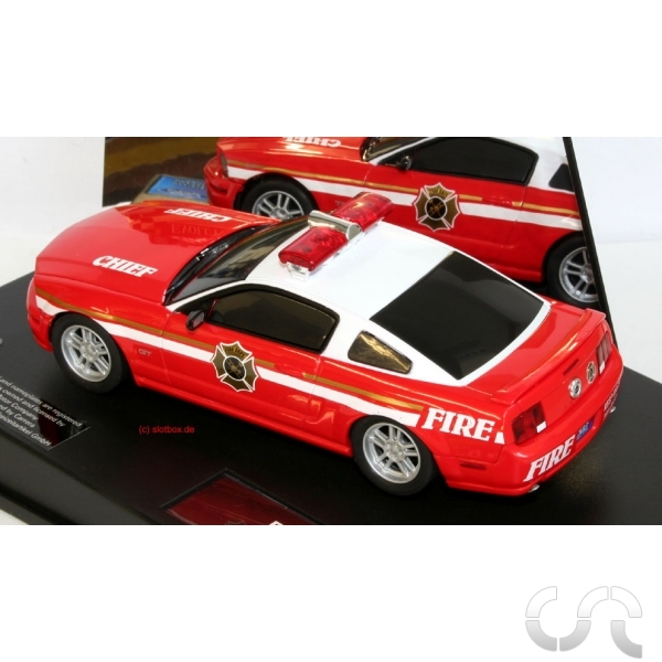Carrera Evolution Ford Mustang GT "Fire Chief" - CARRERA EVOLUTION ...
